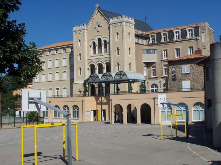 Établissements scolaires - Vourles (69)